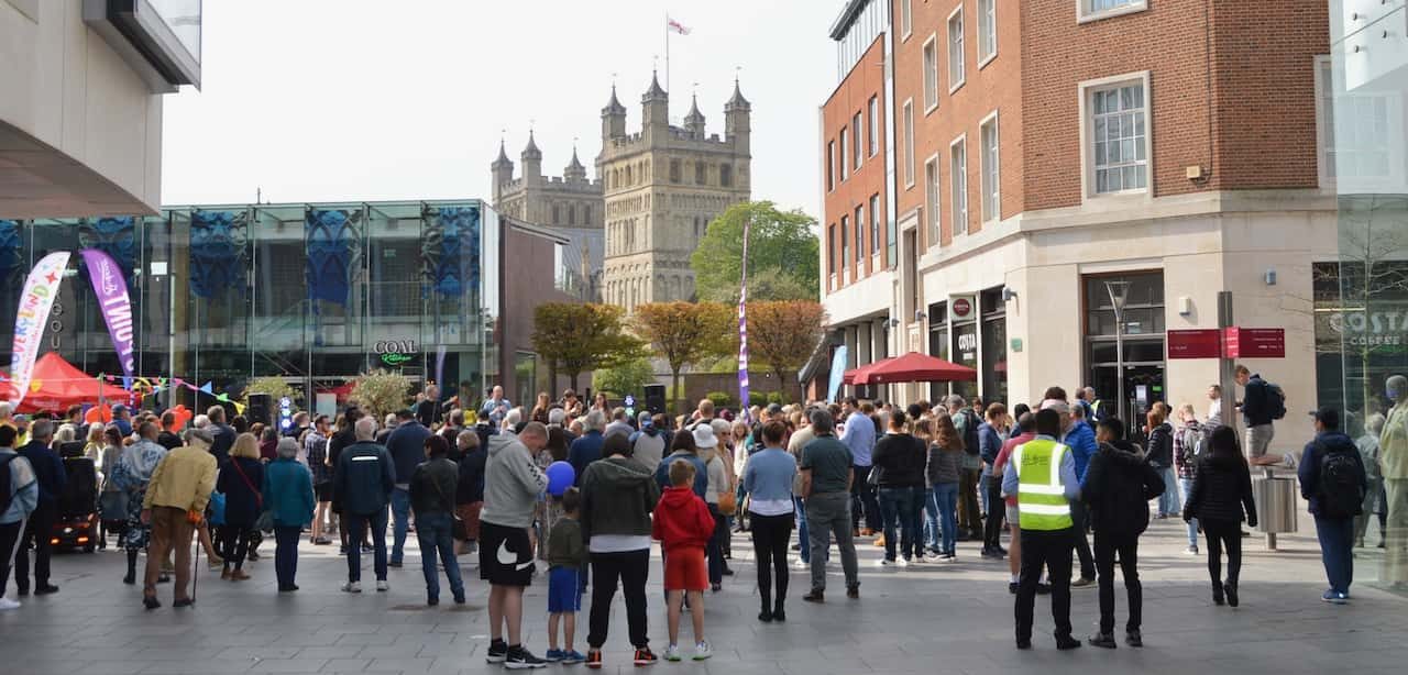 Local church celebrates Jesus in the city centre on Easter Sunday - UK ...